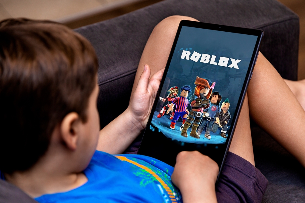 Roblox: Έκθεση ανηλίκων σε ακατάλληλο περιεχόμενο — Ειδικοί κρούουν των ...
