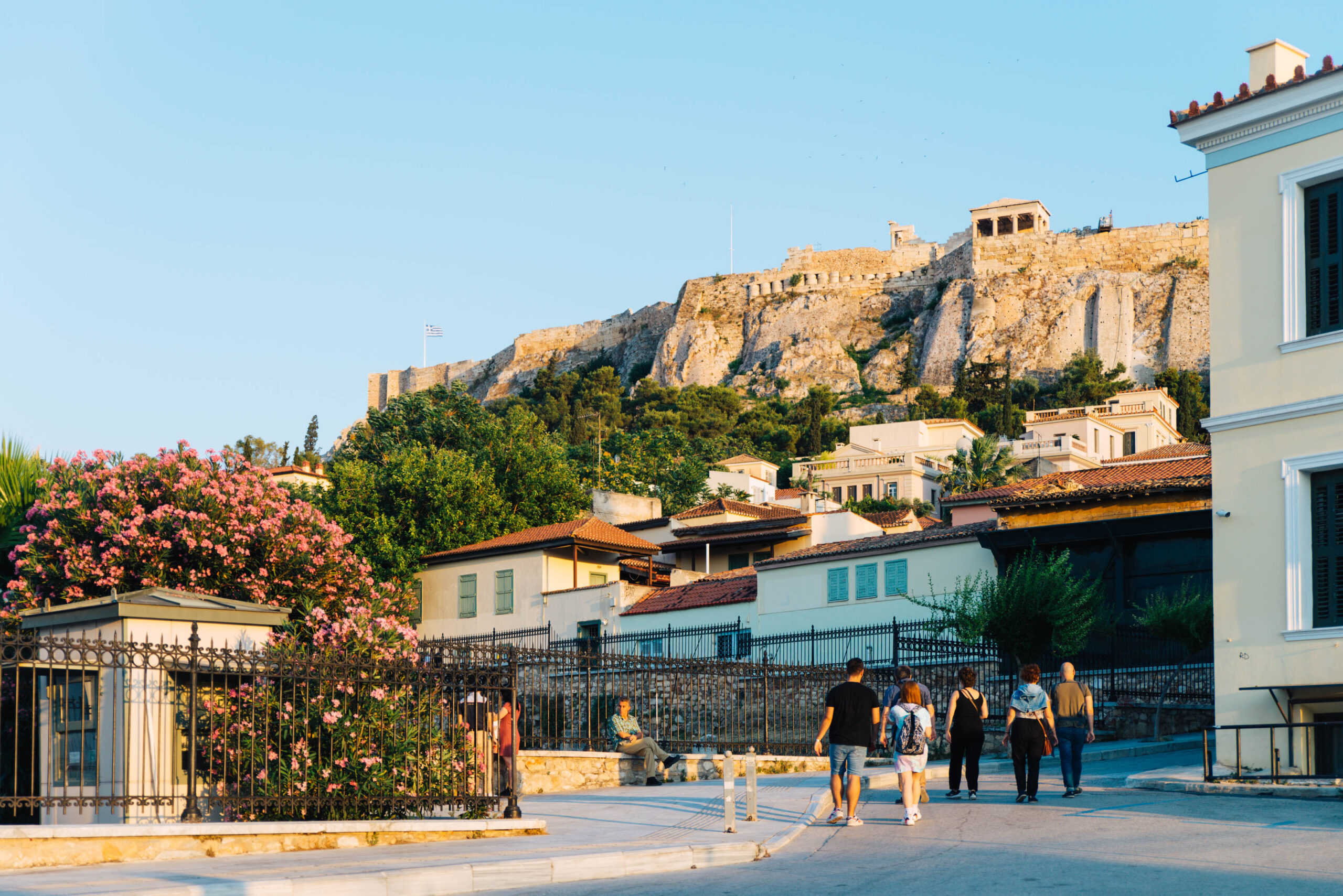 Η Αθήνα παίρνει πίσω την Πλάκα – Ίδρυση Task Force για την οριοθέτηση ...