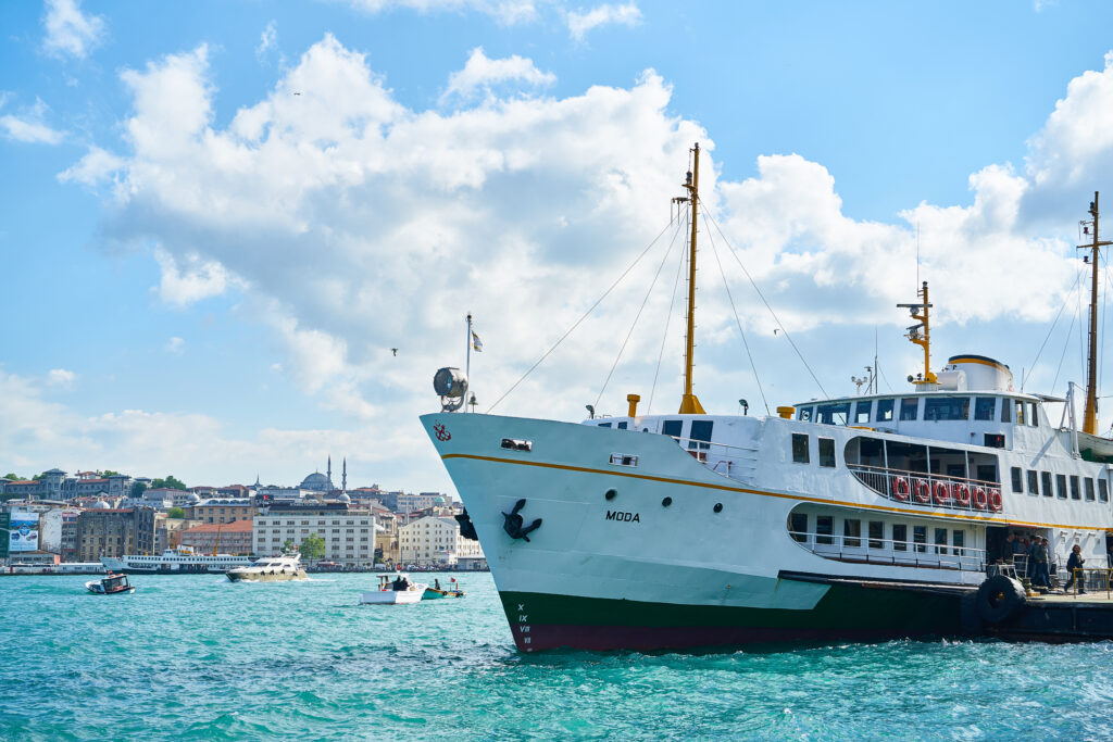 Ακτοπλοϊκά ταξίδια... χωρίς μαντεψιές — Το Ferryhopper λανσάρει live ...